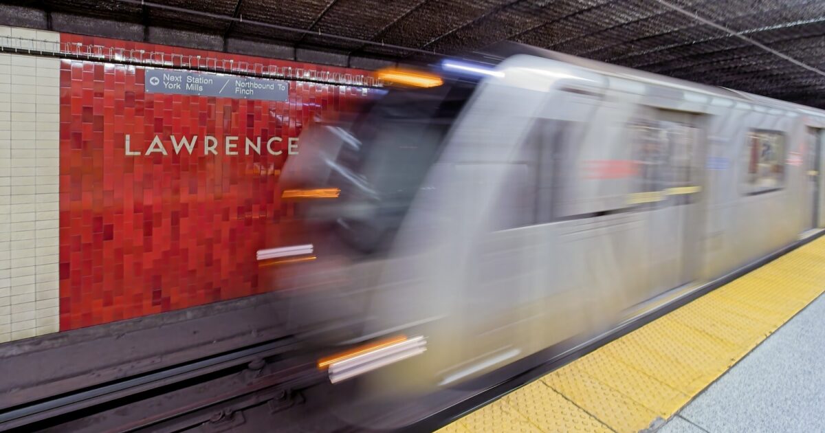 Lawrence station | TTC Mapper