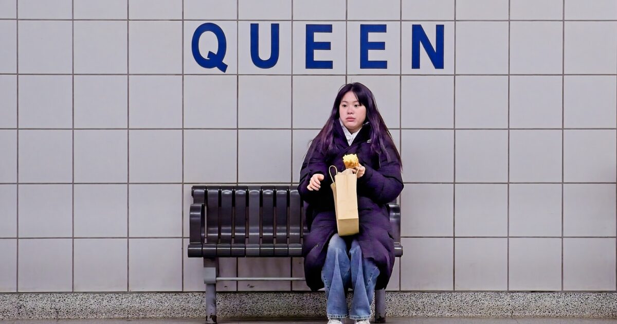 Queen station | TTC Mapper